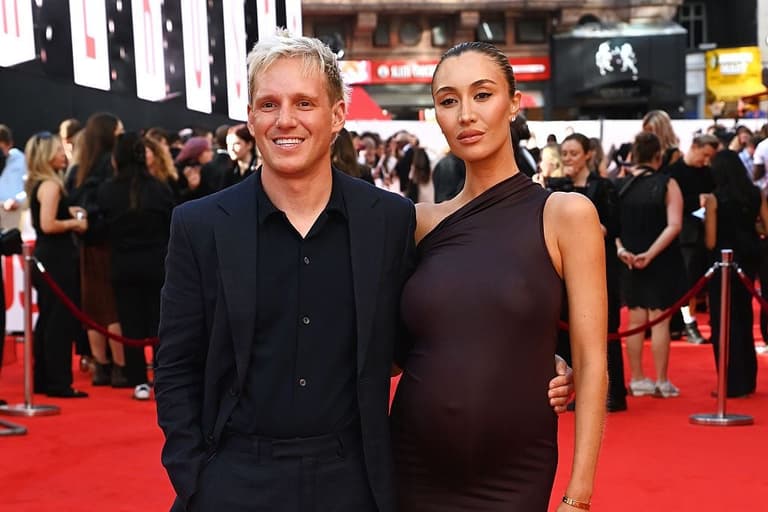Jamie Laing slammed for trying to sleep with wife after giving birth ...